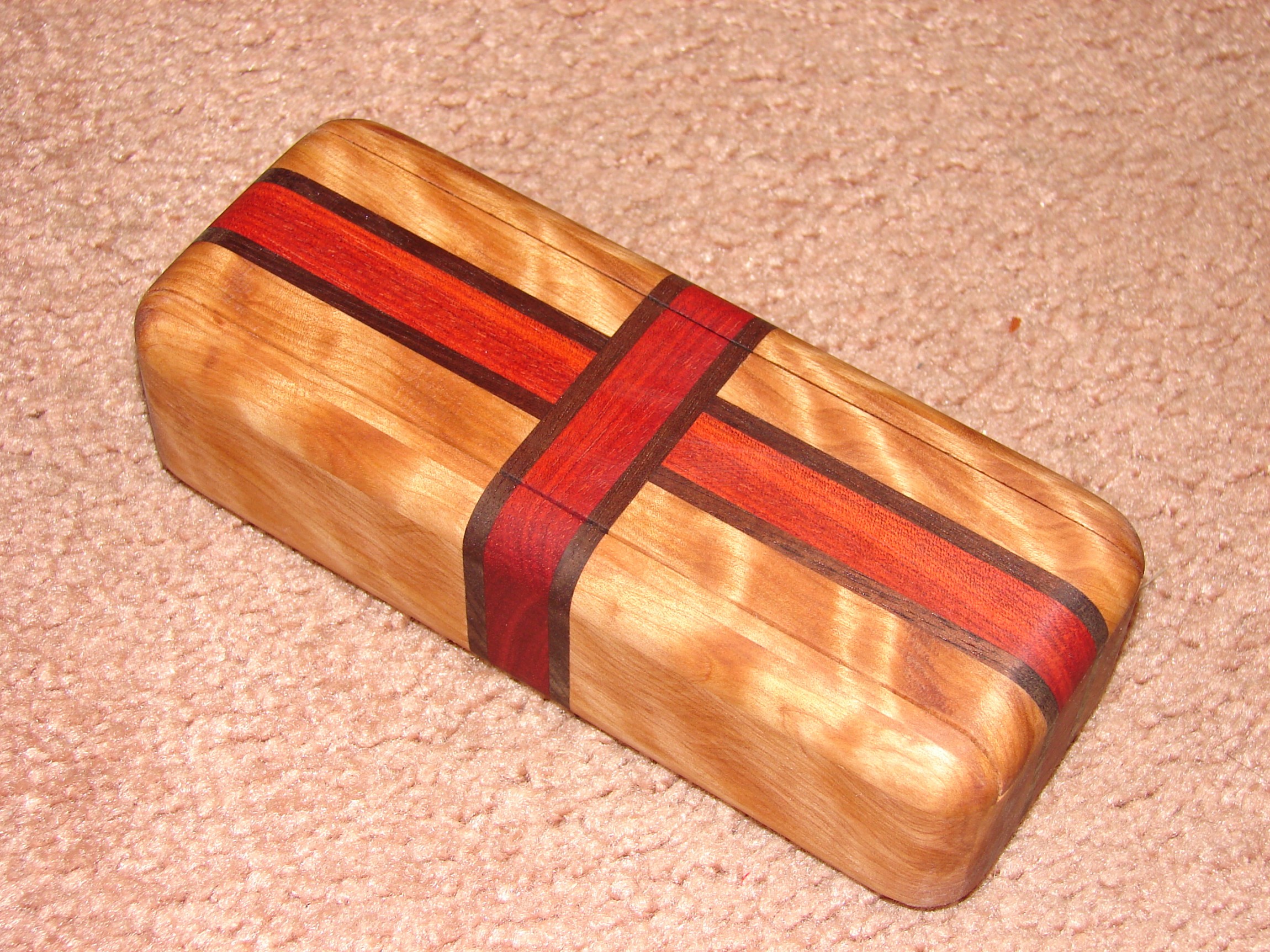 Gift box - Curly Birch, Bloodwood, and Peruvian Walnut | NC Woodworker
